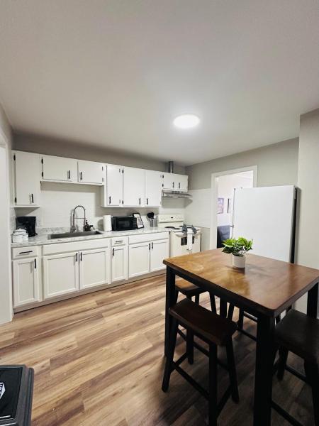 Private Cozy 2 Br Apt With Kitchen & Laundry-in Central Bossier - Shreveport, LA