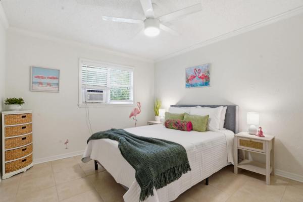 Flamingo Condo Siesta Key Beach Gear Pool Unit F - 西埃斯特基