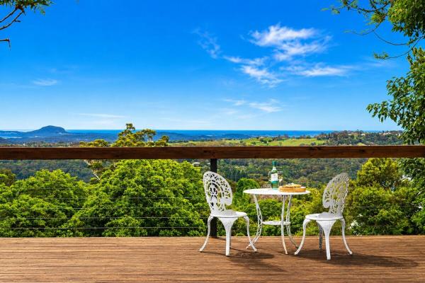 Brilliant Hinterland & Ocean Views - Farm Stay - Mapleton