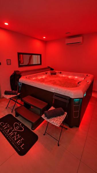 Instant Charnel Sauna Et Jacuzzi Privatif - Istres