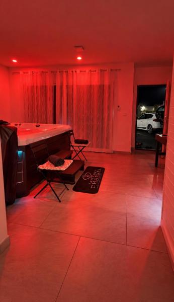 Instant Charnel Sauna Et Jacuzzi Privatif - Istres
