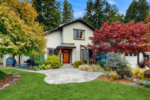 Little River Zen - Gardens Bbq & Pet Friendly - Mendocino, CA