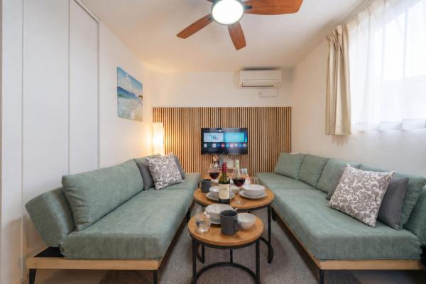 Zushi Beach Base 逗子ビーチベース - Near Kamakura, 1 Min To Beach & Desk - Zushi