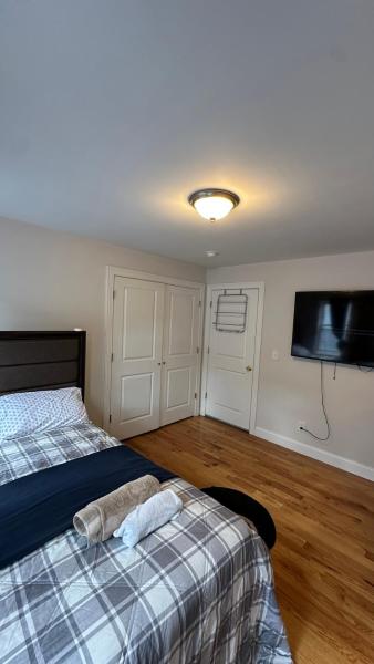 Private Room In Newark Nj - Newark, NJ