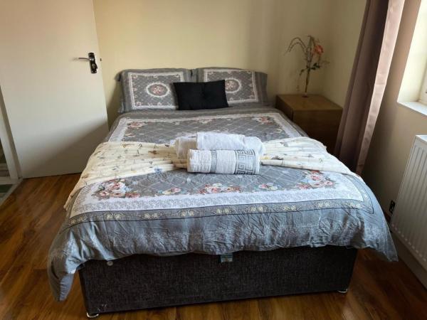 Central Wellingborough Hideaway Sleeps 2 With Wifi - 웰링버러