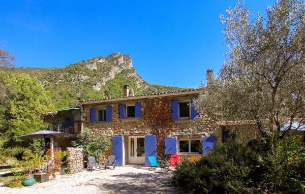 6 Bedroom Gorgeous Home In Saint Ferréol Trente P - Drôme
