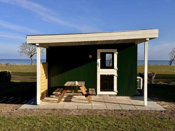 Træhytte For 4 - På ØEn Med Kaniner Og Sol - Denmark