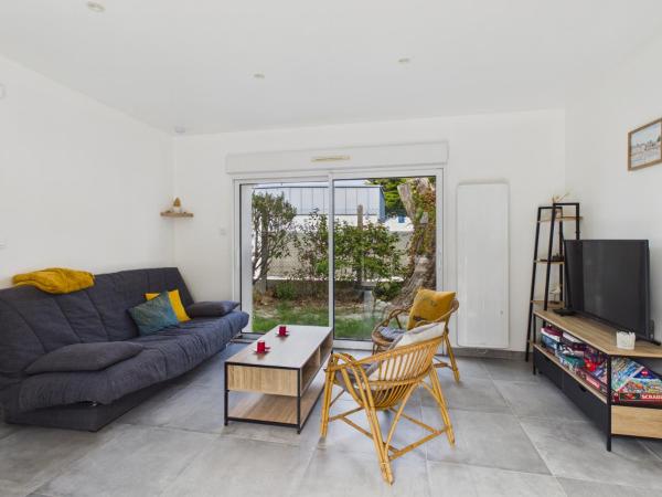 50 M De La Plage, Maison & Jardin - 2 Adultes Et Un Enfant - Le Croisic