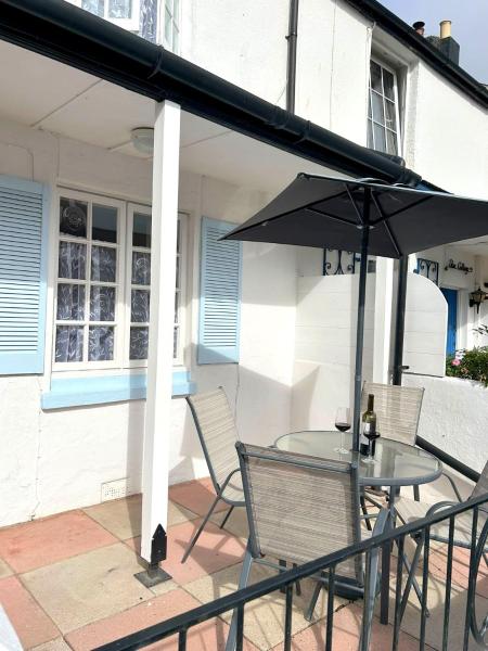 St Christopher's Cottage - Dawlish