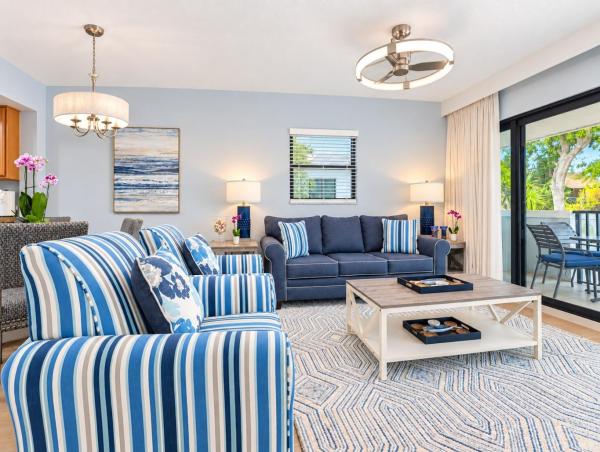 Park Shore Resort-top Floor-great Views Bldgf 345 - Naples, FL