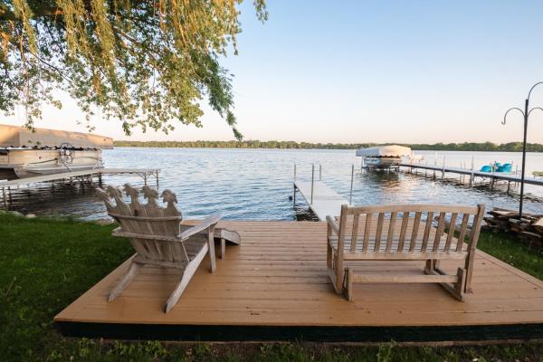 Waters Edge Retreat - Buffalo, MN