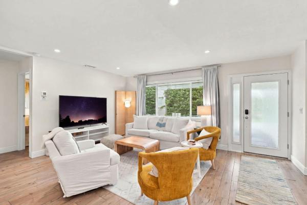 Upscale & Inviting Naples Home Near The Beach - ネープルズ, FL