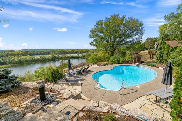Riverfront Inn - Red Wing, MN