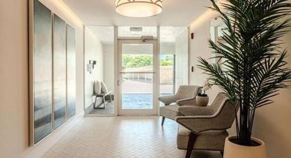 Renovated Two Bedroom Condo With Gulf Views - Naples, FL