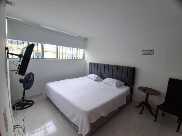 Hotel Girasol - La Mesa