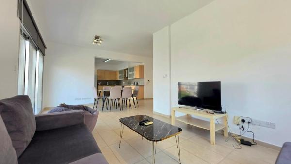Neapolis 3 Bedroom City Apartment - Zypern