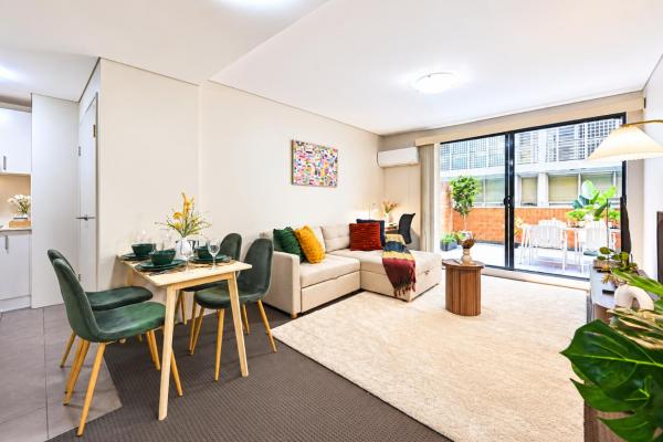 Private Terrace 2br + Free Parking | Walk To Unsw - Bondi Beach