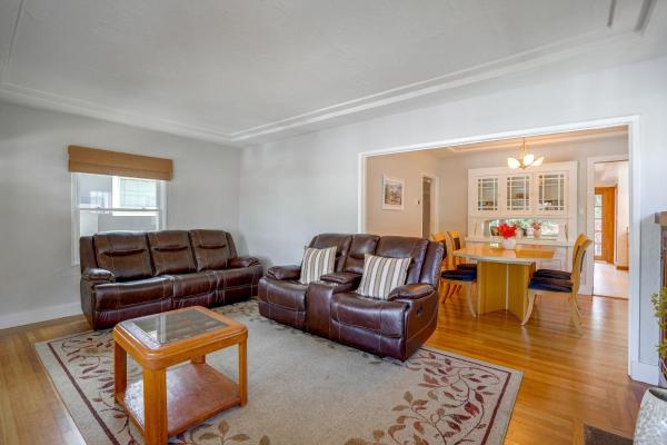 1 Mi To Beach, Walk To Restaurants Cozy Home - Oakland, CA