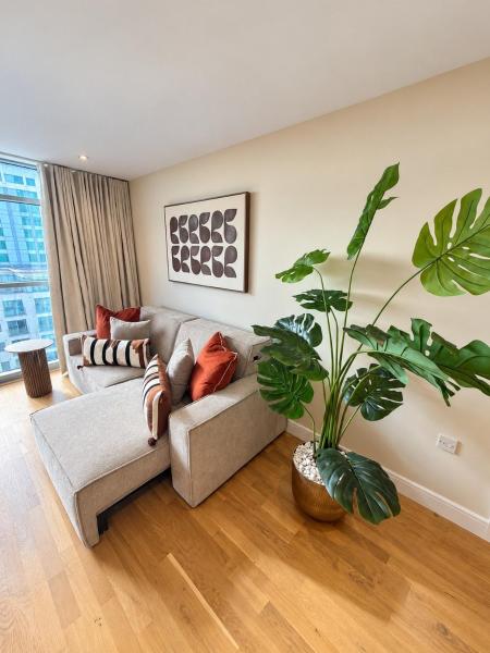 The Altolusso - Luxury 1bd, Sleeps 4, Free Parking, Holiday And Contractors - 卡地夫
