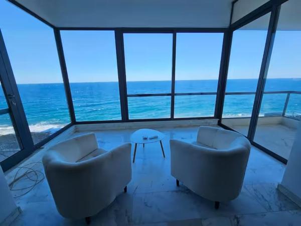 Xl Seafront Home 4br 2bath In Sliema - Malta