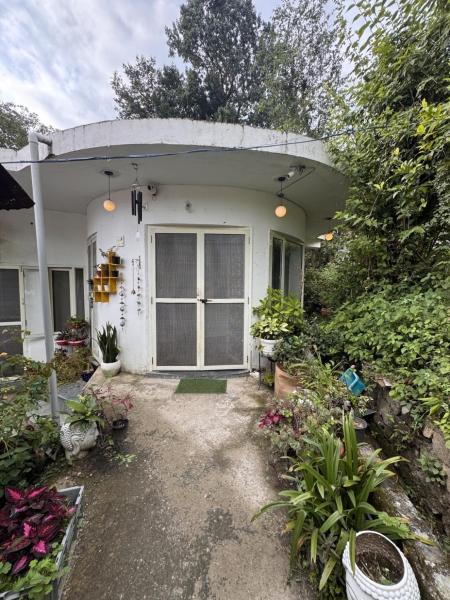 Hermit's Cottage - Bir