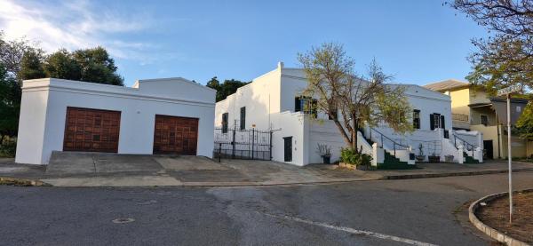 Ryneveld Square - Graaff-Reinet