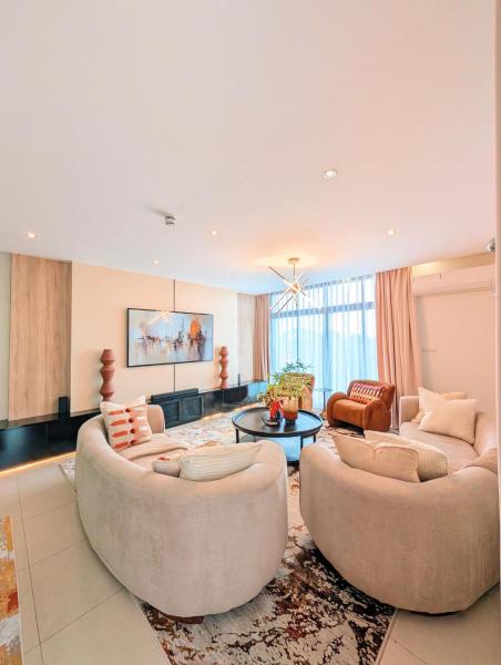 Luxury Home 75”tv, 5mins From City Center & Beach - Dar es Salaam