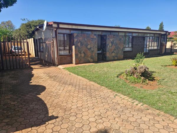 Kwa Shobane #Marshallmakhubo - Westonaria