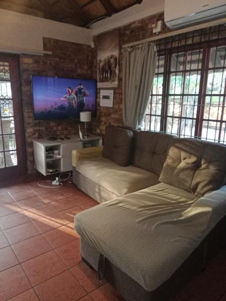 Rixaka Family Rest - Marloth Park