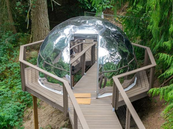 3d Glamping Retreat - Mirror & Opal Domes, Hot Tub & Sauna Near Seattle - Lake Stevens, WA