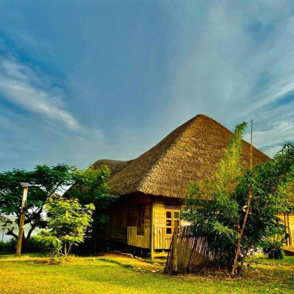 Tembo Safari Lodge And Campsite - Uganda