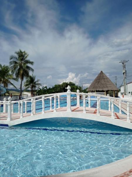 Casa Vacacional Flandes Piscina - Flandes