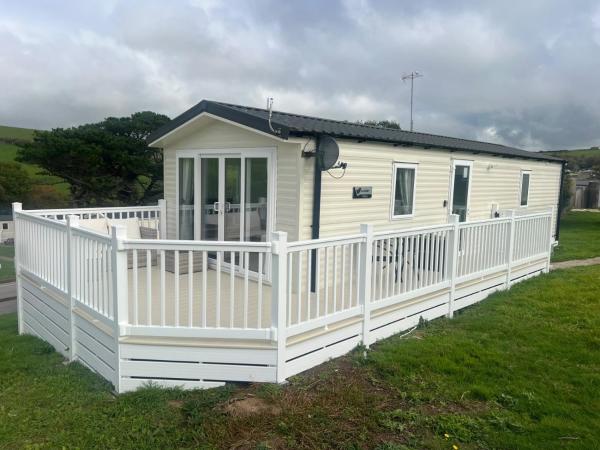 Newquay Bay Retreat - Mawgan Porth