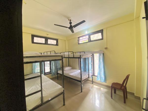 Happy Living Backpackers Hostel - Guwahati