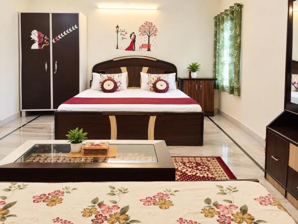 Spacious Private Room Near Hawa Mahal, Jaipur - Jaipur