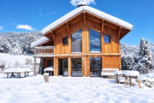 Family Home With Garden And Terrace In Séez - La Rosière
