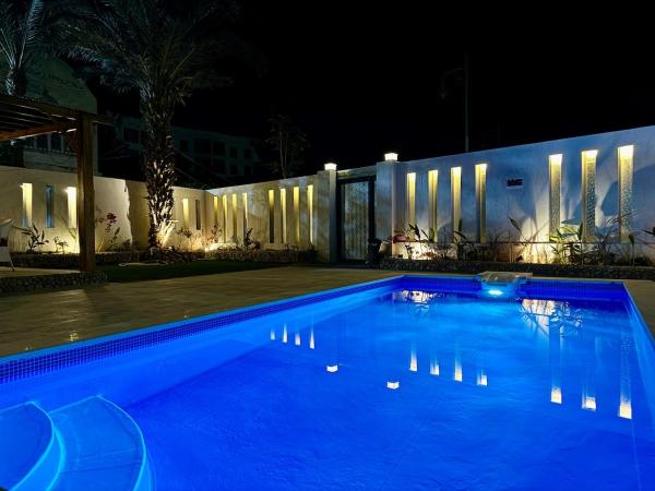 Luxury White Villa With Pool - Hurghada