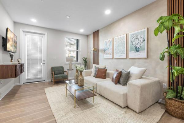 Coastal 1br Escape With Crib Pool And Free Parking - 라르고