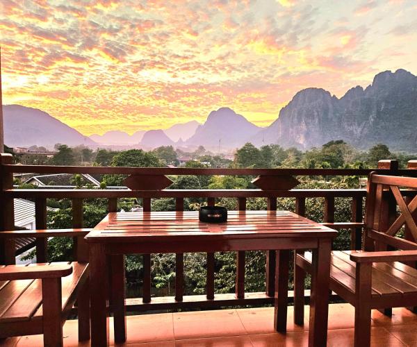 City Mountain Hotel Vangvieng - Laos