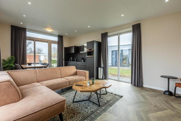 Just Nature Light 4 - Modern Vakantiehuis Met Omheinde Tuin - Dordrecht