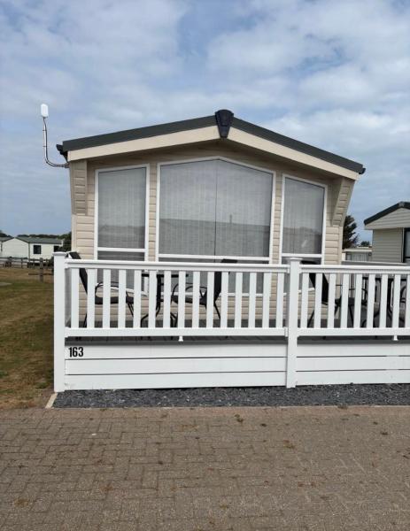Wards Place, 163 Seabreeze Holiday Park - Hemsby