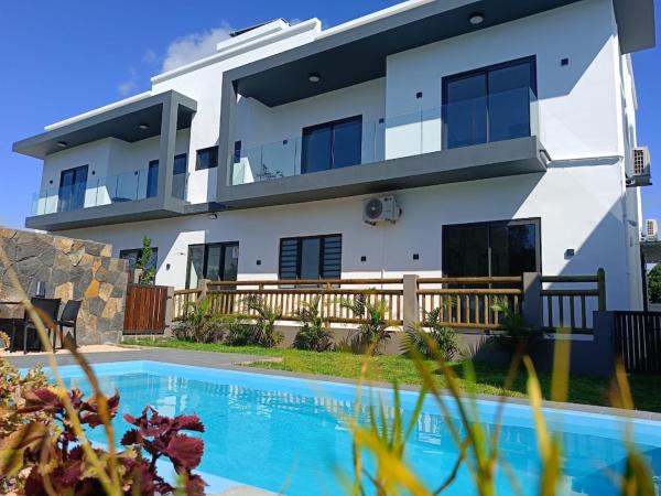 Ocean Breeze Apartments - Mauritius