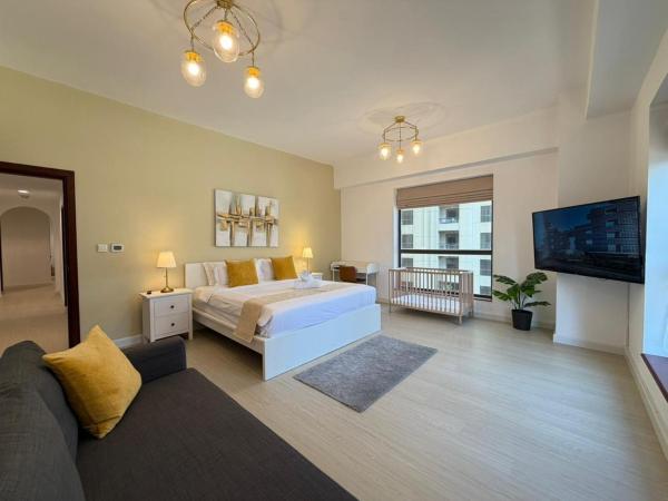 Stylish Upgraded Beachside Apartment In The Heart Of Jbr - Dubai Marina