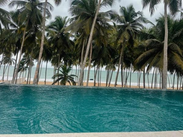 Yves And Saints Estate Buyout Private Oceanfront Villa - Ghana