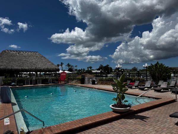 Azure Residence At Sarasota Cay Club - ブレーデントン, FL