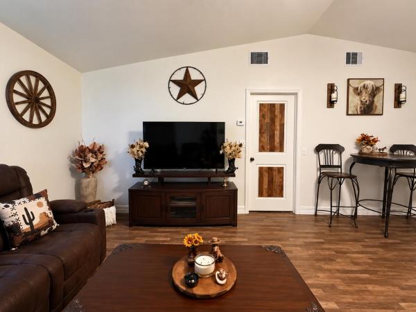 Charming Country Ranch Retreat - Myakka River State Park, Sarasota
