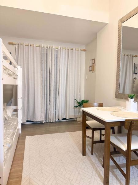 D'or Luxe Studio 2304 The Loop Towers Cdo - Cagayan de Oro
