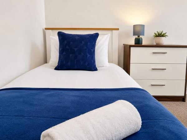 Earlsdon Hideaway Pvt Bath Free Parking & Garden - Coventry