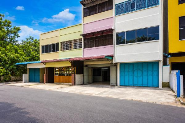 Hotel O Near Universitas Negeri Medan Formerly Rose Guest House - Medan
