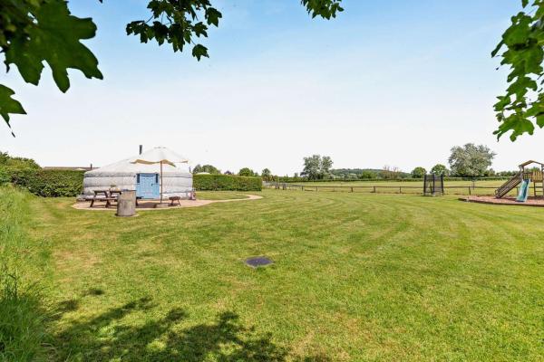 1 Bed In Stour Row Oc-b34359 - Dorset